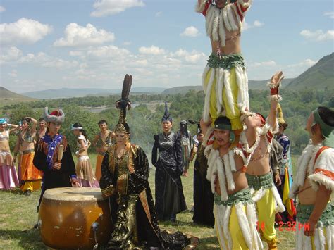 Дуучны амьдрал амаргүй Тэр дундаа Т Ариунаа T Ariunaa