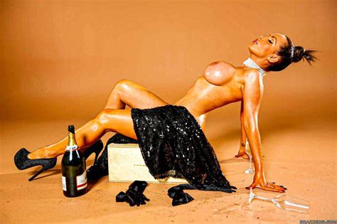 Nikki Benz Break The Internet Porn Pic