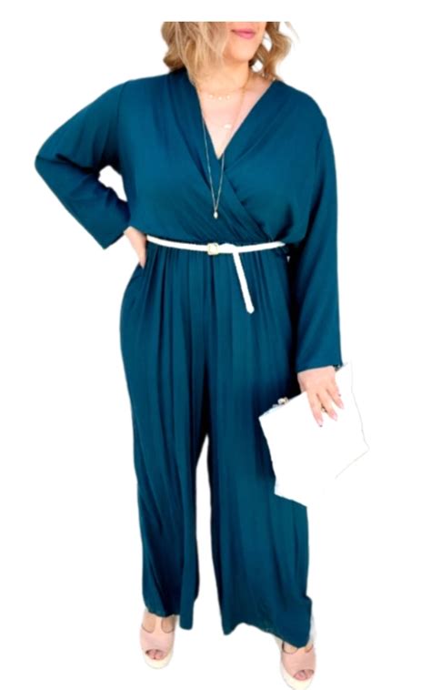 Μοντέρνα νεανικά γυναικεία ρούχα Plus Size Candiashop Fashion