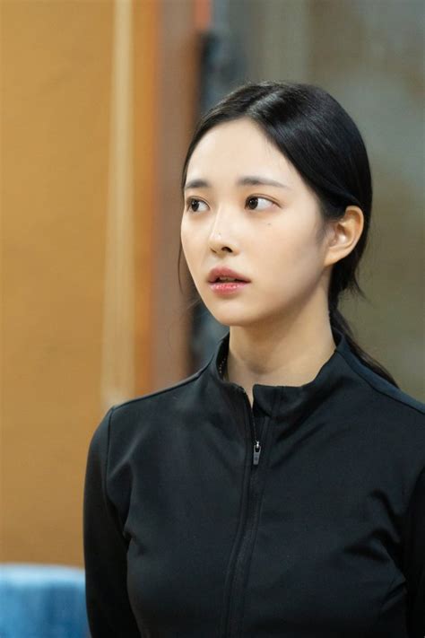 Shin Yi June Picture Hancinema