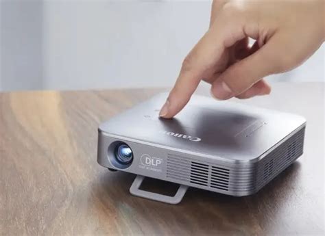 投影仪哪个好，投影仪哪些牌子好，什么品牌的投影仪好，投影仪品牌推荐 知乎