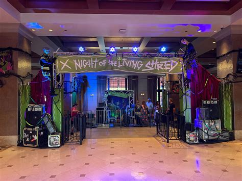 Universal Orlando Hotels Receive Halloween Horror Nights Decorations