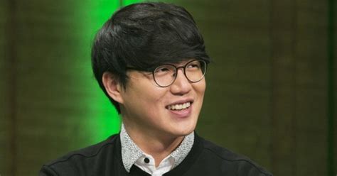 마녀사냥 성시경 과거 여친에 보고싶다고 징징거렸다