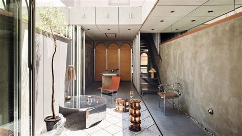 Terrace Mirage House Seamlessly Blends Indoor And Outdoor Areas