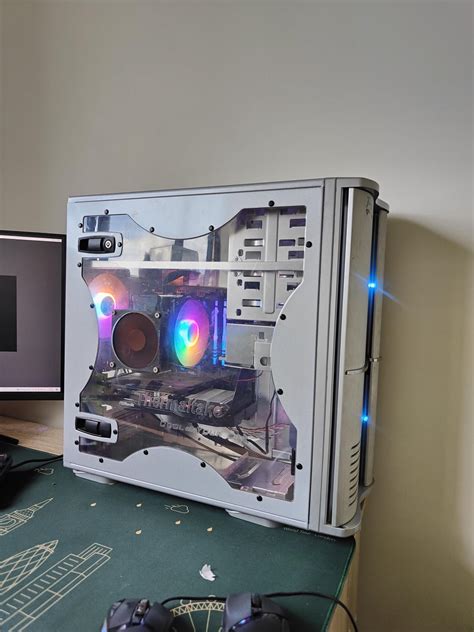 First Sleeper Build In A Thermal Take Tsunami Dream Case From 2004