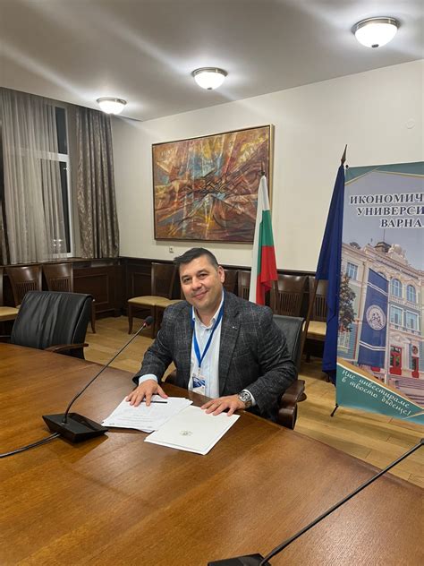 За мен беше чест и отговорност да бъда водещ на Дискусионния панел с научната общност