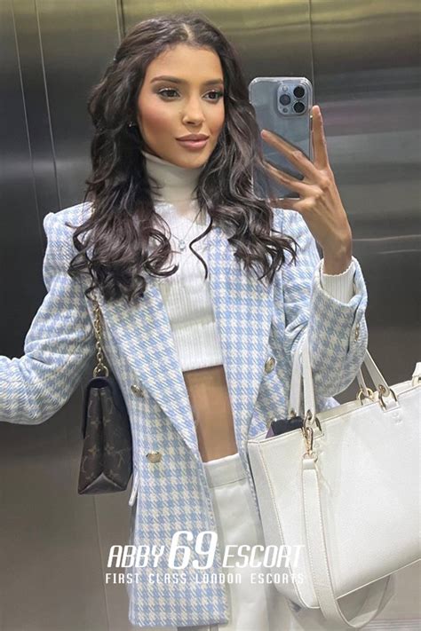 Bookings How To Book London Escorts