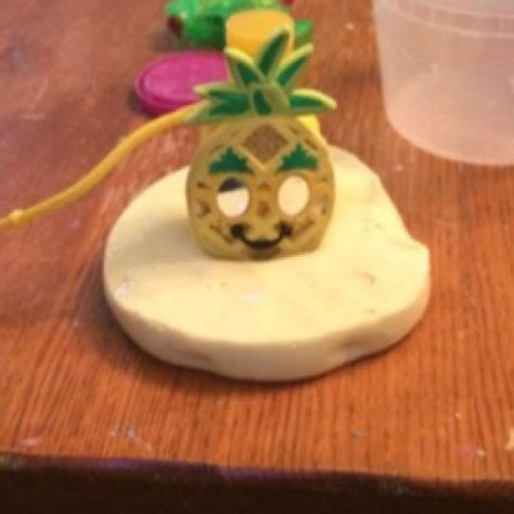 Hi I Made This Slime With Glue Baking Powder Sliane Solution And Hand Sanitizer Easy Slime