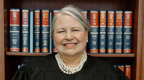 Judge Lisa Jones To Be Sworn Into Court Of Appeals Owensboro Radio