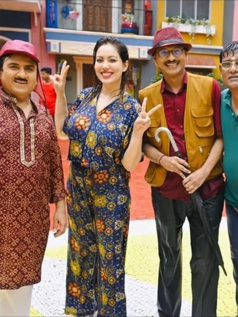 तारक मेहता का उल्टा चश्मा को पूरे हुए 15 साल एकजुट हुई टीम देखें फोटो