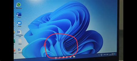 A Rectangle Issue At The Middle Of The Bottom I Bought M Hp