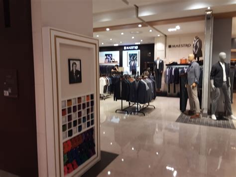 롯데마트 광복점 쇼핑 정보와 주변 관광 명소 및 근처 맛집 여행 정보