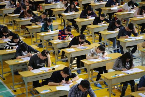 Англи хэлний шалгалтад 800 оноо авсан сурагчид