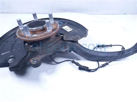 2022 Dodge Charger Front Driver Spindle Knuckle Hub 5168420af