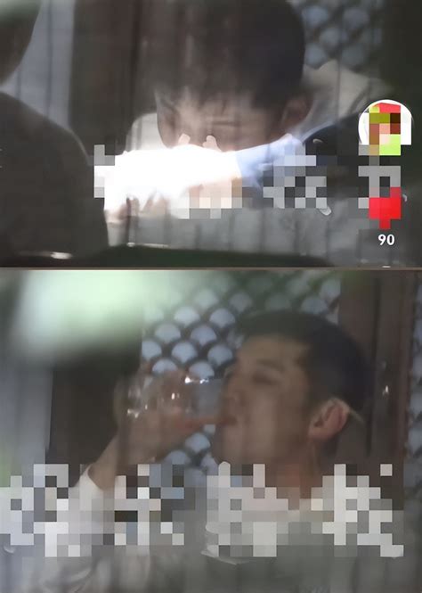 Zhang Jike Brought His Girlfriend To Dinner With Friends And Only Cared About Himself Without