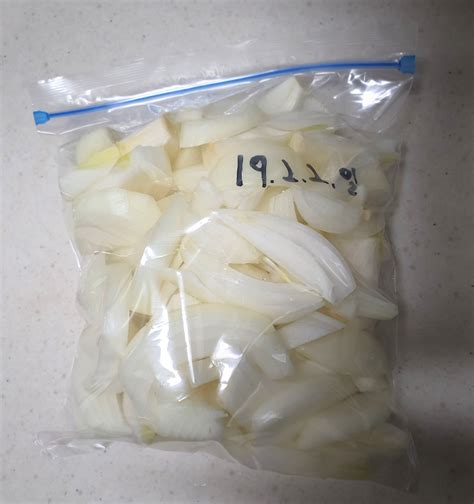 요리하기 쉽게 양파 보관하는 방법