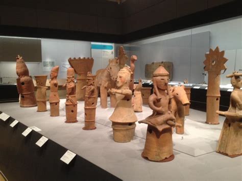 Haniwa Gyroid