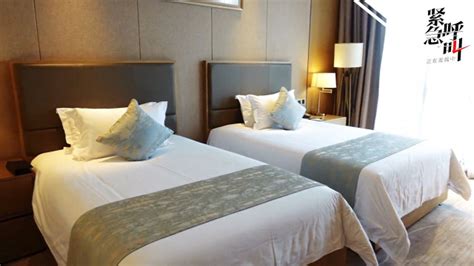 女子称入住酒店深夜遭男子刷卡进房猥亵涉事酒店资料已提交警方正配合调查 高清 P在线观看平台 腾讯视频