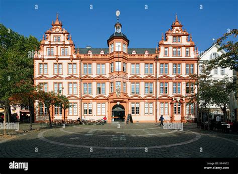 Gutenberg Museum Im Haus Zum Roemischen Kaiser In Mainz Rheinland