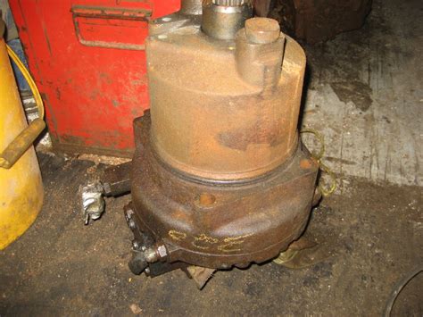 Cat 320b Travel Motor Price On Request