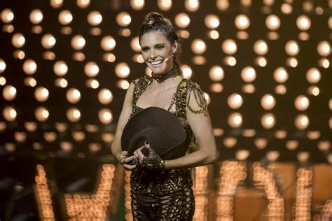 Amor Sexo Aborda Machismo E Mostra Cena De Nu Frontal Masculino Jovem Pan