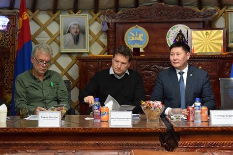 “ТОГТВОРТОЙ АМЬЖИРГАА 3 ТӨСӨЛ ДЭЛХИЙН БАНКНЫ АЖЛЫН ХЭСЭГ ХОВД АЙМАГТ АЖИЛЛАЖ БАЙНА