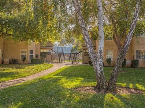 Oak Meadow Apartments 1450 Springfield Dr Chico Ca 2 Units Available