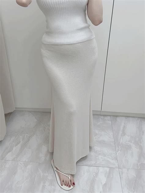 만능코디템맥시핏 밴딩 머메이드 롱 스커트 맥시핏 롱치마 2colors 에이블리 만능코디템맥시핏 밴딩 머메이드 롱 스커트 맥시핏 롱치마 2colors 에이블리