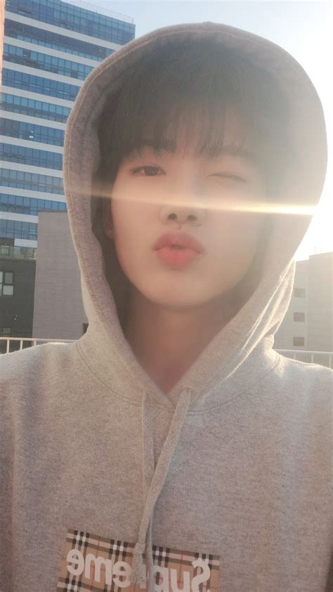 TREASURE on Twitter 오늘 날씨가 진짜 좋다요 준규 JUNKYU https t co dXqg1C7woe Twitter