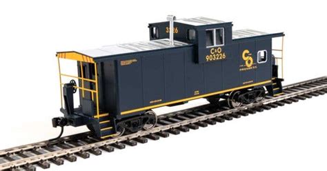 Walthers International Extended Wide Vision Caboose Ready To Run