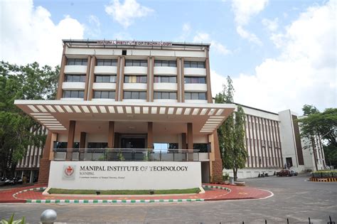Transforming Education Mit Manipal Unveils B Tech Program In Computer Science And Financial