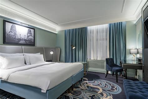 Забронировать отель на Невском проспекте | Снять гостиницу Cosmos ...