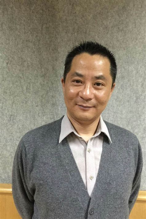 Liang Zou Profile Images — The Movie Database Tmdb