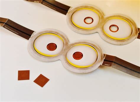 Minions Party Diy Minions Paper Lanterns Make Life Lovely