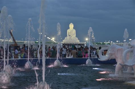 မာရဝိဇယဗုဒ္ဓရုပ်ပွားတော်မြတ်ကြီးအား အနယ်နယ်အရပ်ရပ်မှ ရဟန်း၊ ရှင်လူ ဘုရားဖူးပြည်သူ ၅၀၀၀၀ ခန့