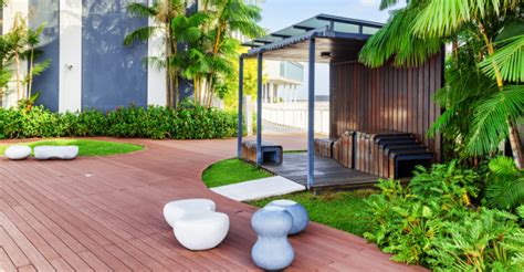 Comparing Composite Decking Vs Wood Decking