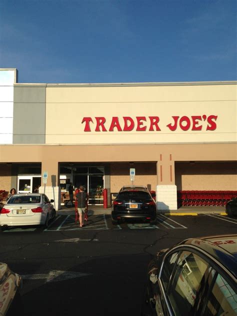 Trader Joes 404 N State Rt 17 Paramus New Jersey Eating Places