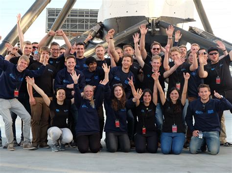 TUM Studierende gewinnen Preis für Hyperloop Prototyp