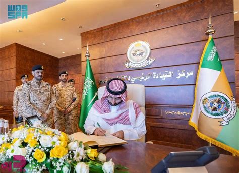 سمو الأمير عبدالله بن بندر يُدشِّن عدداً من مشاريع الحرس الوطني بالقطاع