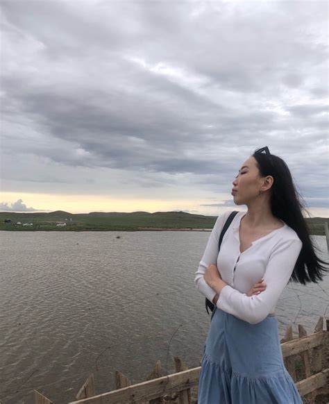 15 ны сар Medium