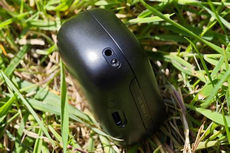 JBL Live Beam 3 Review How Touching Stuff