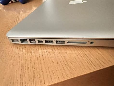 MacBook Pro 2012 13 Inch I5 2 5Ghz 4Gb Ram 500gb HDD