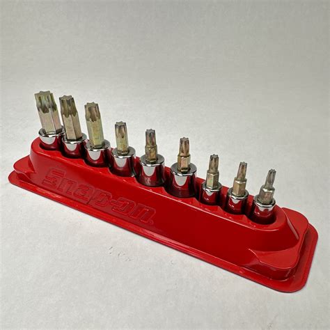 Snap On 9 Pc Combination Drive Torx® Bit Heavy Duty Removal Socket Set 209eftxby Shop Tool