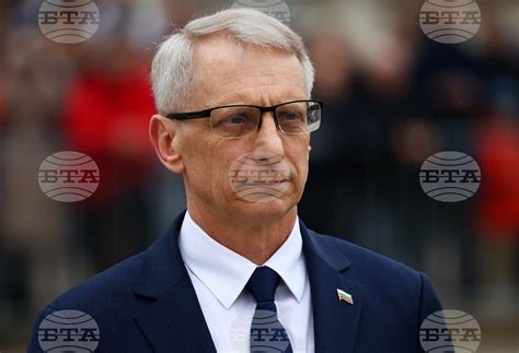 Хубаво е че на масата имаме предложен документ това е добро начало на истински преговори