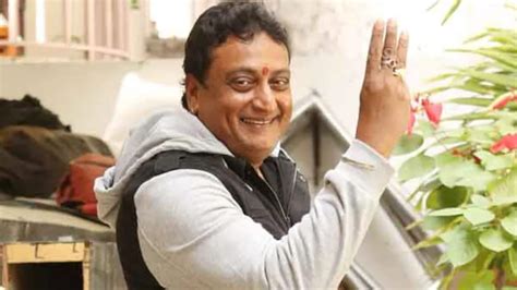 telugu actor prudhvi raj to pay rs 8 lakh per month maintenance to wife