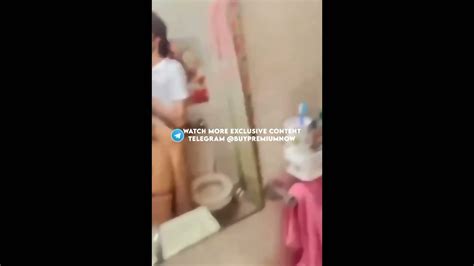 Delhi Girl Anushka Ki Blowjob Aur Sex Mms Lover Sath Viral