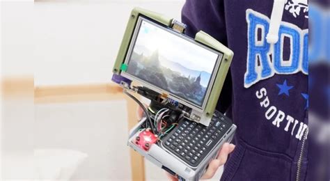 Makers Raspberry Pi Build Adds Swivel Screen With Recycled Thinkpad Hinge Toms Hardware