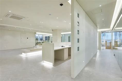 화이트톤 모던하고 고급스러운 140평 발레스튜디오 And 필라테스 인테리어 부천 원미구 중동