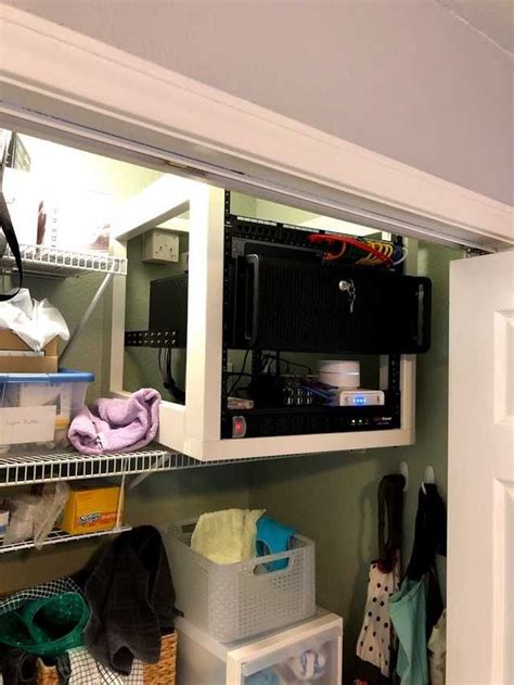 IBM Rack Console And KVM For 69