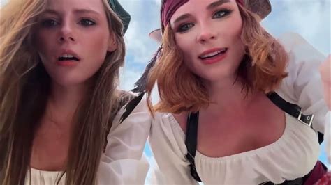 Diana Rider And Sweetie Fox Что она увидела Youtube